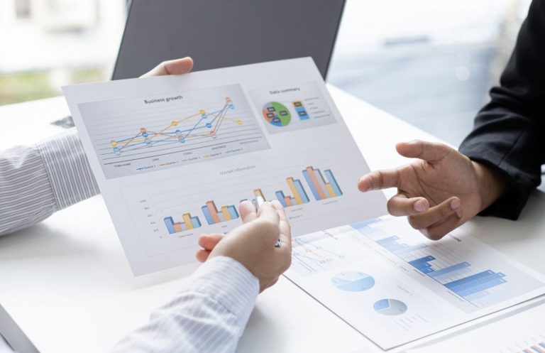 The Role of a Chief Business Officer: Key Duties Explained - Upskilling ...